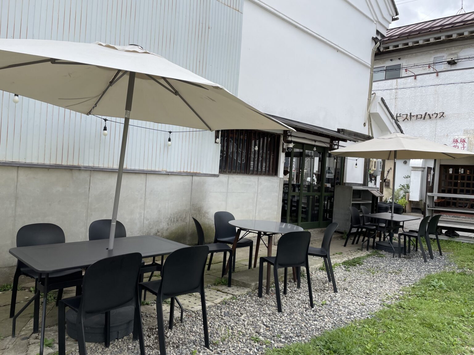 善光寺近くで犬と一緒にランチ『古民家dining BAR GOFUKU（ゴフク）』｜犬連れでも行けるカフェ｜長野県長野市 | うちの犬はHot ...